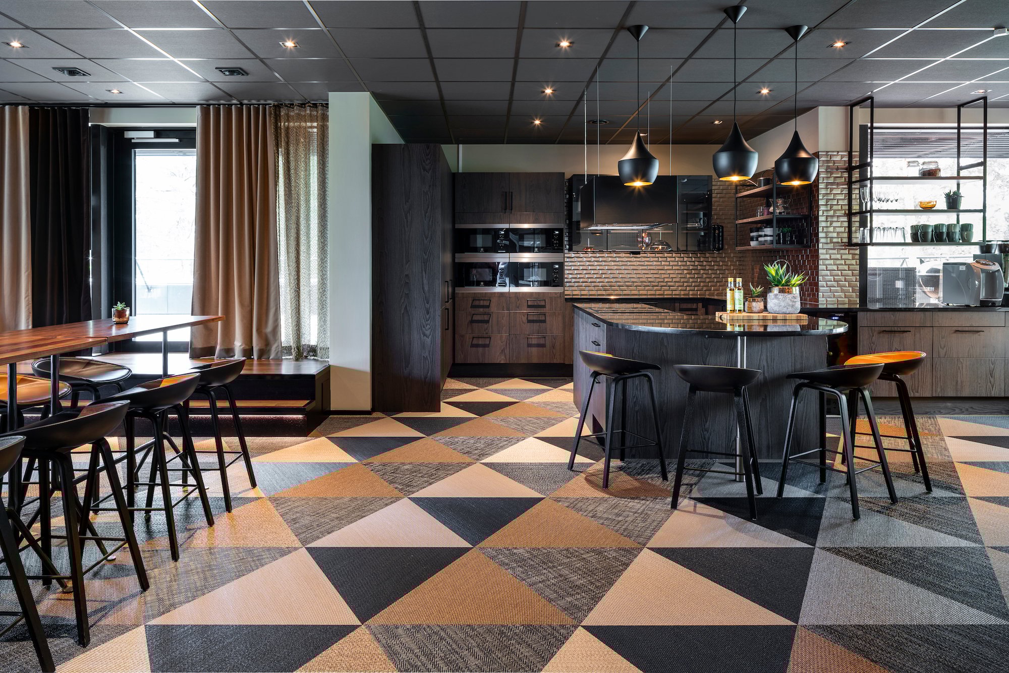 An office to be inspired by: Meridium